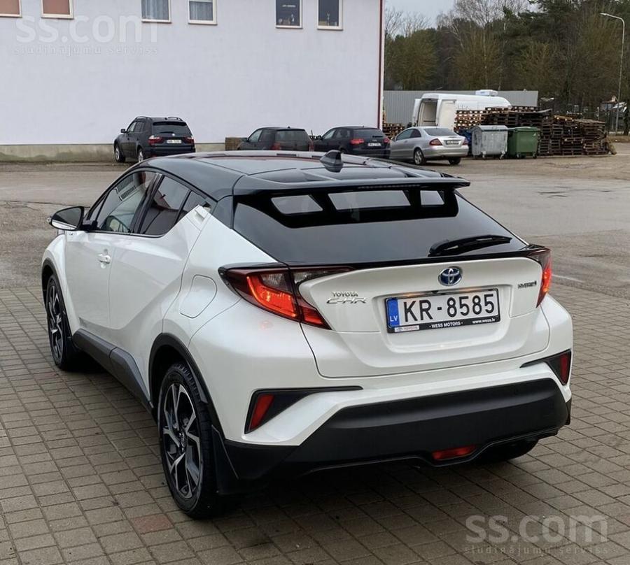Balts Toyota C-HR 2022 Valmiera, ar dzinēja tilpumu 1.80 L un nobraukumu 47 tūkst. km par 23500 €, foto 6 vietnē AUTOMOTO.COM.LV