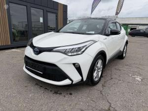 Белый Тойота C-HR 2022 в Паневежис, объемом двигателя 1.80 л и пробегом 312 тыс. км за 14500 €, фото  на AUTOMOTO.COM.LV