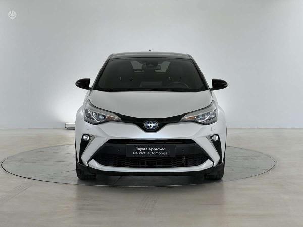 Balts Toyota C-HR 2022 Viļņa, ar dzinēja tilpumu 1.80 L un nobraukumu 84 tūkst. km par 23900 €, foto 5 vietnē AUTOMOTO.COM.LV