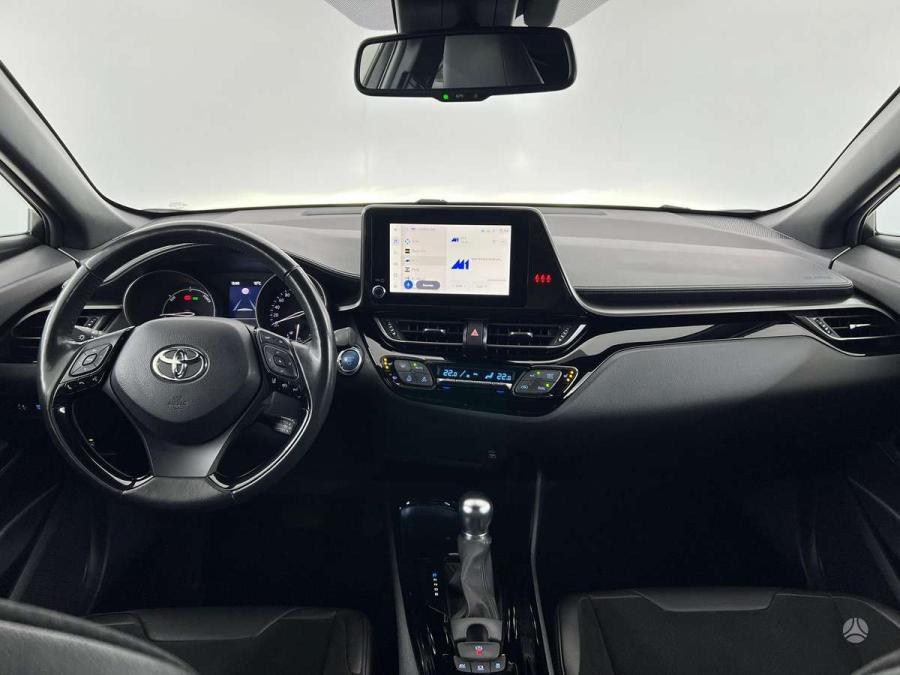 Белый Тойота C-HR 2022 в Вильнюс, объемом двигателя 1.80 л и пробегом 84 тыс. км за 23900 €, фото 9 на AUTOMOTO.COM.LV
