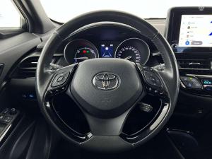 Белый Тойота C-HR 2022 в Вильнюс, объемом двигателя 1.80 л и пробегом 84 тыс. км за 23900 €, фото 13 на AUTOMOTO.COM.LV