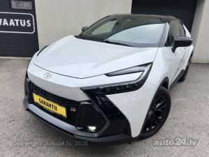 Balts Toyota C-HR 2024 Pērnava, ar dzinēja tilpumu 2.00 L un nobraukumu 19 tūkst. km par 39990 €, foto  vietnē AUTOMOTO.COM.LV