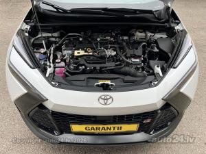 White Toyota C-HR 2024 in Parnu, with an engine capacity of 2.00 L and mileage of 19 thousand km for 39990 €, photo 18 on AUTOMOTO.COM.LV