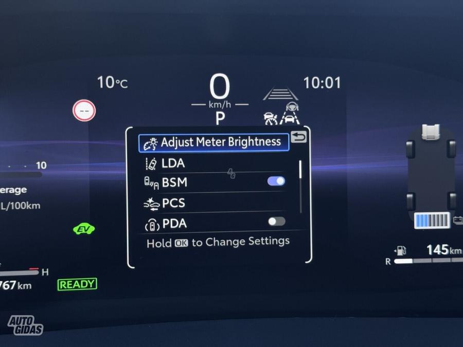 Белый Тойота C-HR 2024 в Авиженяй, объемом двигателя 1.80 л и пробегом 45 тыс. км за 26500 €, фото 14 на AUTOMOTO.COM.LV
