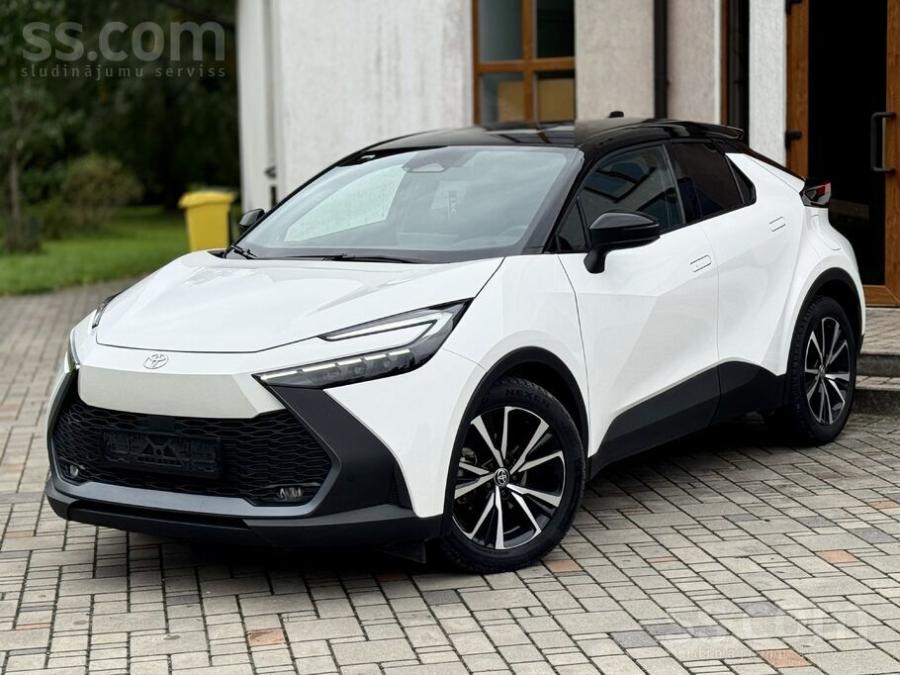 Белый Тойота C-HR 2025 в Елгава, объемом двигателя 1.80 л и пробегом 25 тыс. км за 26800 €, фото 6 на AUTOMOTO.COM.LV