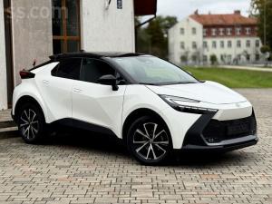Белый Тойота C-HR 2025 в Елгава, объемом двигателя 1.80 л и пробегом 25 тыс. км за 26800 €, фото 8 на AUTOMOTO.COM.LV