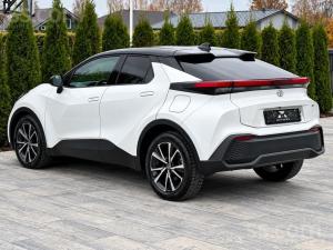 Balts Toyota C-HR 2025 Jelgava, ar dzinēja tilpumu 1.80 L un nobraukumu 25 tūkst. km par 25900 €, foto 11 vietnē AUTOMOTO.COM.LV
