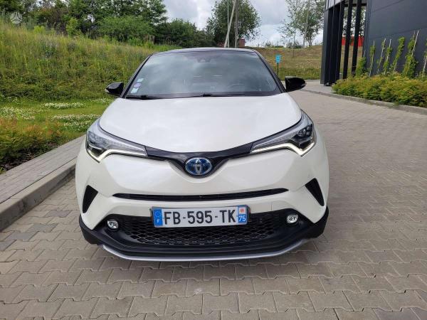 Balts Toyota C-HR 2019 Viļņa, ar dzinēja tilpumu 1.86 L un nobraukumu 176 tūkst. km par 16800 €, foto 3 vietnē AUTOMOTO.COM.LV