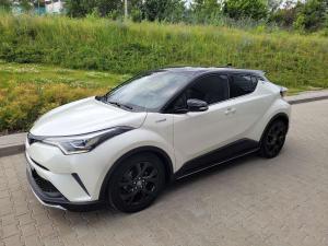Белый Тойота C-HR 2019 в Вильнюс, объемом двигателя 1.86 л и пробегом 176 тыс. км за 16800 €, фото 5 на AUTOMOTO.COM.LV