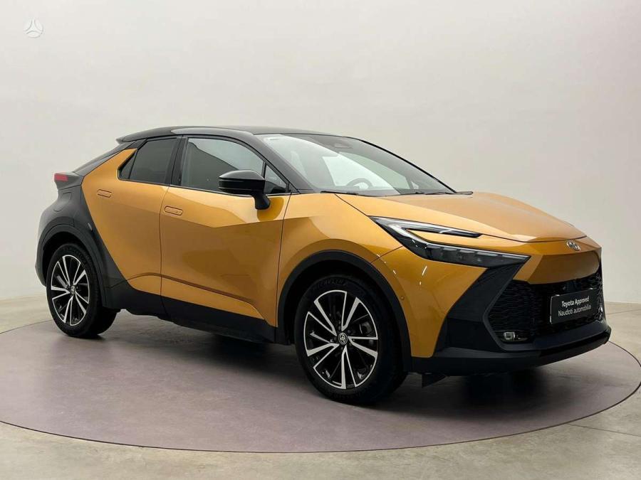 Dzeltens Toyota C-HR 2024 Panevēža, ar dzinēja tilpumu 1.99 L un nobraukumu 3 tūkst. km par 38590 €, foto 3 vietnē AUTOMOTO.COM.LV