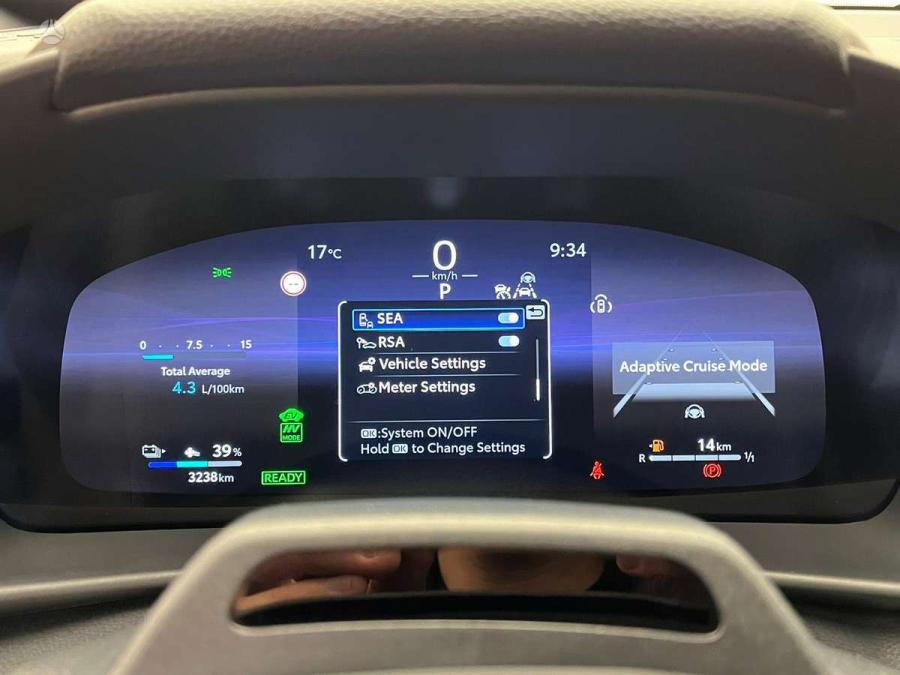 Dzeltens Toyota C-HR 2024 Panevēža, ar dzinēja tilpumu 1.99 L un nobraukumu 3 tūkst. km par 38590 €, foto 28 vietnē AUTOMOTO.COM.LV