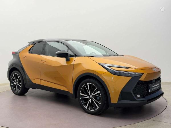 Желтый Тойота C-HR 2024 в Паневежис, объемом двигателя 1.99 л и пробегом 21 тыс. км за 34990 €, фото 3 на AUTOMOTO.COM.LV