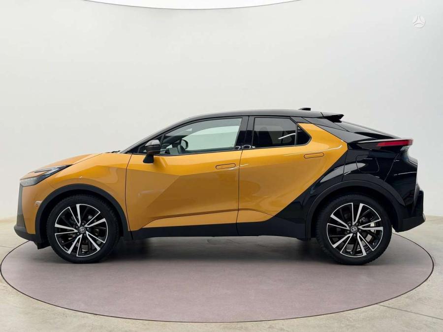 Желтый Тойота C-HR 2024 в Паневежис, объемом двигателя 1.99 л и пробегом 21 тыс. км за 34990 €, фото 6 на AUTOMOTO.COM.LV