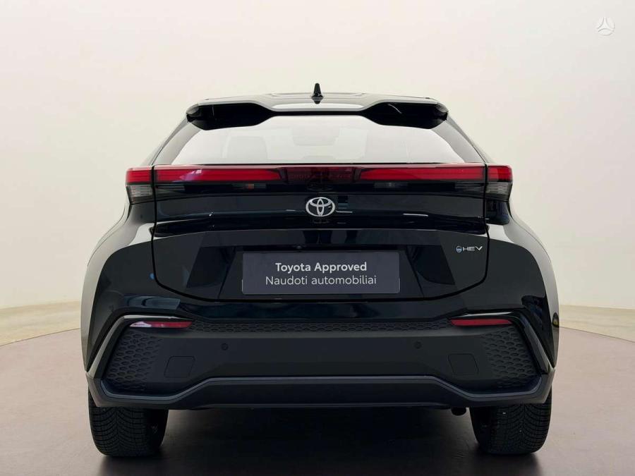 Желтый Тойота C-HR 2024 в Паневежис, объемом двигателя 1.99 л и пробегом 21 тыс. км за 34990 €, фото 8 на AUTOMOTO.COM.LV