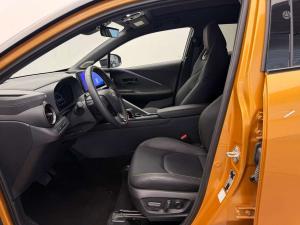 Желтый Тойота C-HR 2024 в Паневежис, объемом двигателя 1.99 л и пробегом 21 тыс. км за 34990 €, фото 10 на AUTOMOTO.COM.LV