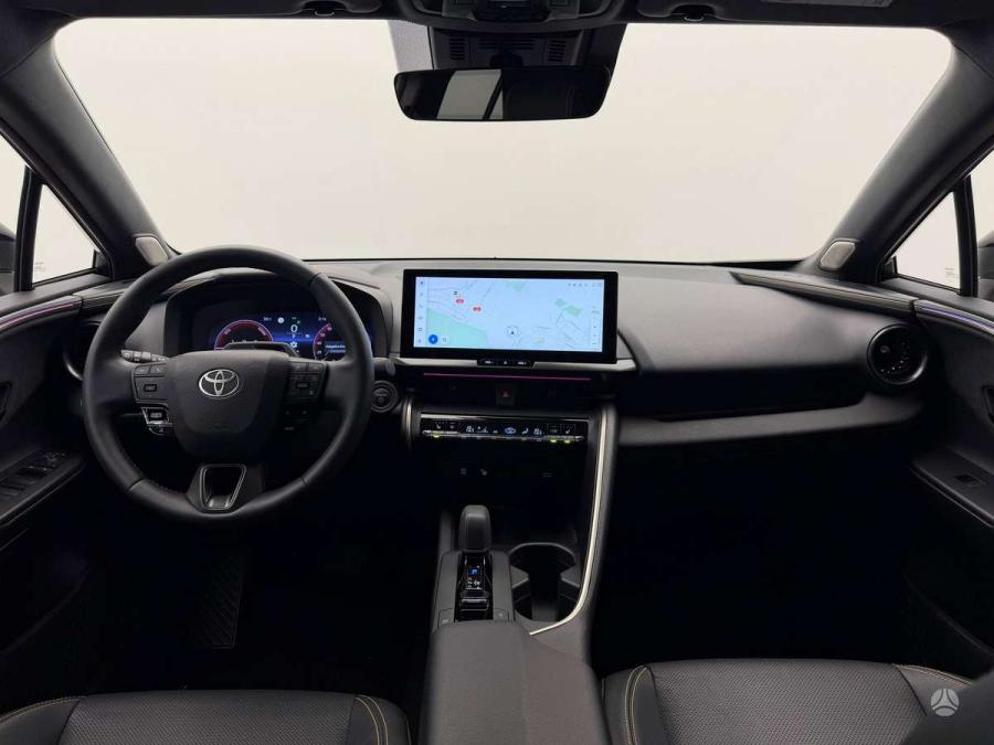 Желтый Тойота C-HR 2024 в Паневежис, объемом двигателя 1.99 л и пробегом 21 тыс. км за 34990 €, фото 21 на AUTOMOTO.COM.LV