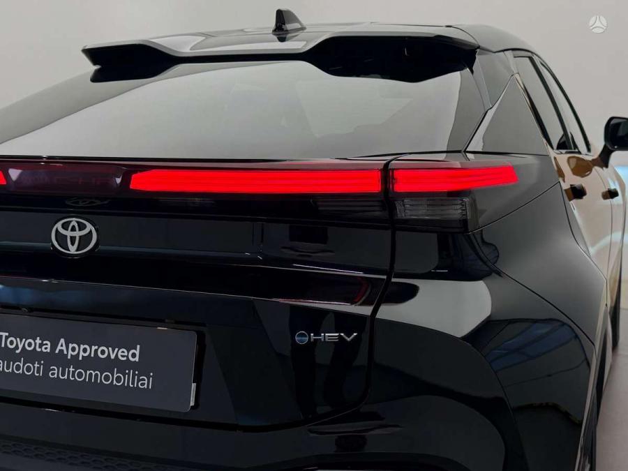Желтый Тойота C-HR 2024 в Паневежис, объемом двигателя 1.99 л и пробегом 21 тыс. км за 34990 €, фото 47 на AUTOMOTO.COM.LV