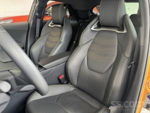 Dzeltens Toyota C-HR 2024 Rīga, ar dzinēja tilpumu 2.00 L un nobraukumu 45 tūkst. km par 34500 €, foto 12 vietnē AUTOMOTO.COM.LV