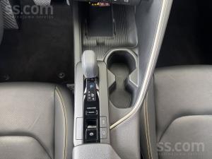 Dzeltens Toyota C-HR 2024 Rīga, ar dzinēja tilpumu 2.00 L un nobraukumu 45 tūkst. km par 34500 €, foto 19 vietnē AUTOMOTO.COM.LV