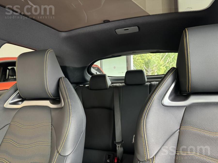 Dzeltens Toyota C-HR 2024 Rīga, ar dzinēja tilpumu 2.00 L un nobraukumu 45 tūkst. km par 34500 €, foto 29 vietnē AUTOMOTO.COM.LV