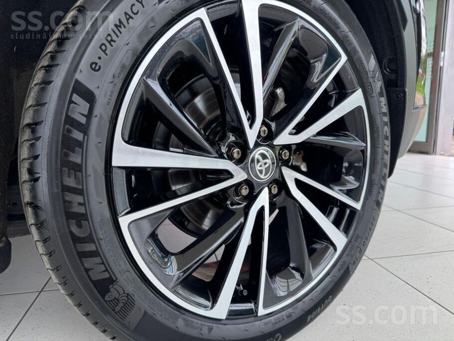 Dzeltens Toyota C-HR 2024 Jēkabpils, ar dzinēja tilpumu 2.00 L un nobraukumu 45 tūkst. km par 34500 €, foto 8 vietnē AUTOMOTO.COM.LV