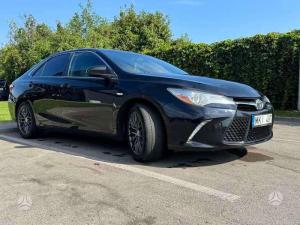 Melns Toyota Camry 2015 Viļņa, ar dzinēja tilpumu 2.50 L un nobraukumu 300 tūkst. km par 9100 €, foto 2 vietnē AUTOMOTO.COM.LV