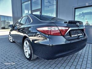 Black Toyota Camry 2016 in Siauliai, with an engine capacity of 2.50 L and mileage of 190 thousand km for 10900 €, photo 8 on AUTOMOTO.COM.LV