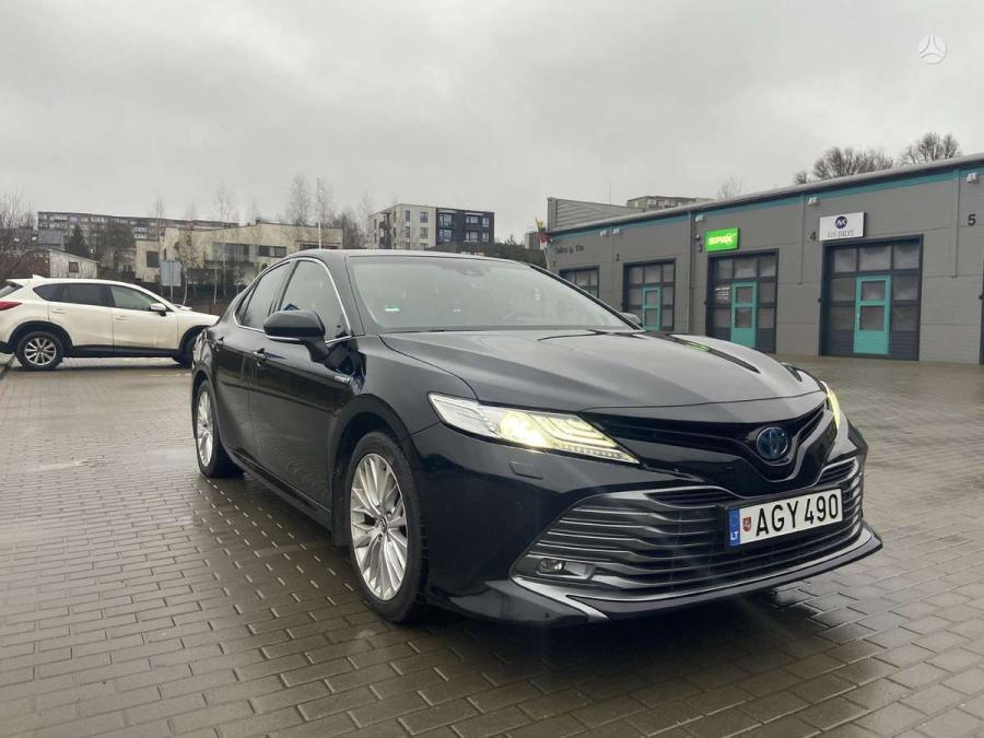 Melns Toyota Camry 2019 Viļņa, ar dzinēja tilpumu 2.50 L un nobraukumu 174 tūkst. km par 18000 €, foto 4 vietnē AUTOMOTO.COM.LV