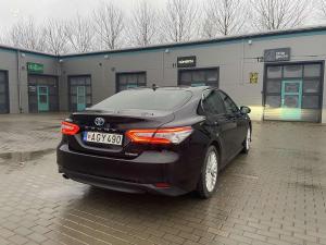 Melns Toyota Camry 2019 Viļņa, ar dzinēja tilpumu 2.50 L un nobraukumu 174 tūkst. km par 18000 €, foto 7 vietnē AUTOMOTO.COM.LV