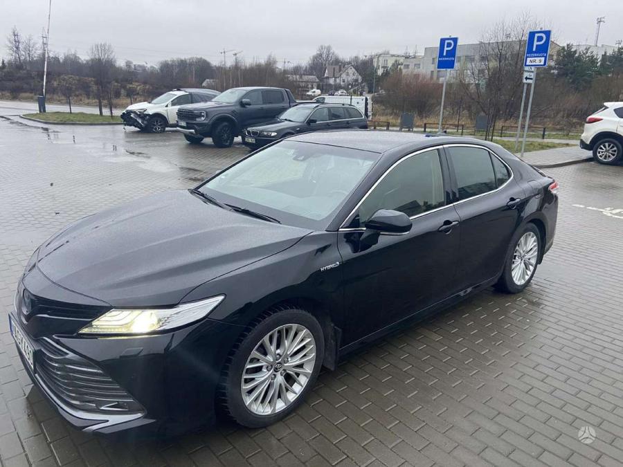 Melns Toyota Camry 2019 Viļņa, ar dzinēja tilpumu 2.50 L un nobraukumu 174 tūkst. km par 18000 €, foto 12 vietnē AUTOMOTO.COM.LV