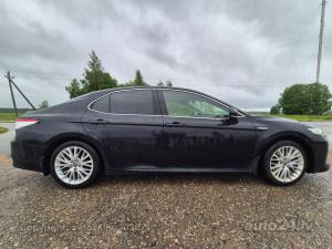 Melns Toyota Camry 2019 Tallina, ar dzinēja tilpumu 2.50 L un nobraukumu 193 tūkst. km par 23000 €, foto 4 vietnē AUTOMOTO.COM.LV