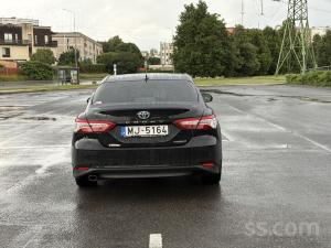 Melns Toyota Camry 2019 Rīga, ar dzinēja tilpumu 2.50 L un nobraukumu 71 tūkst. km par 24500 €, foto 7 vietnē AUTOMOTO.COM.LV