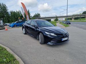 Black Toyota Camry 2019 in Kaunas, with an engine capacity of 2.49 L and mileage of 199 thousand km for 16490 €, photo 4 on AUTOMOTO.COM.LV