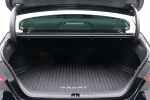 Melns Toyota Camry 2019 Viļņa, ar dzinēja tilpumu 2.49 L un nobraukumu 164 tūkst. km par 21900 €, foto 12 vietnē AUTOMOTO.COM.LV