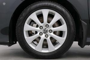 Melns Toyota Camry 2019 Viļņa, ar dzinēja tilpumu 2.49 L un nobraukumu 164 tūkst. km par 21900 €, foto 17 vietnē AUTOMOTO.COM.LV