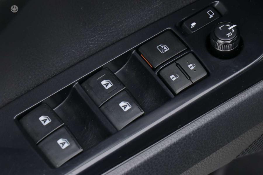Melns Toyota Camry 2019 Viļņa, ar dzinēja tilpumu 2.49 L un nobraukumu 164 tūkst. km par 21900 €, foto 25 vietnē AUTOMOTO.COM.LV