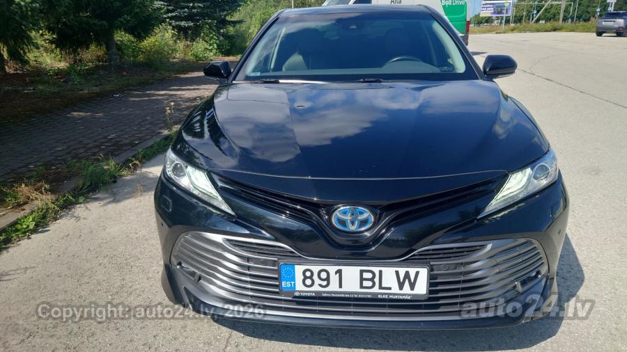 Melns Toyota Camry 2019 Tallina, ar dzinēja tilpumu 2.50 L un nobraukumu 162 tūkst. km par 19200 €, foto 1 vietnē AUTOMOTO.COM.LV