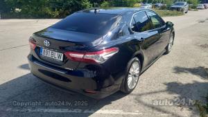 Melns Toyota Camry 2019 Tallina, ar dzinēja tilpumu 2.50 L un nobraukumu 162 tūkst. km par 19200 €, foto 3 vietnē AUTOMOTO.COM.LV