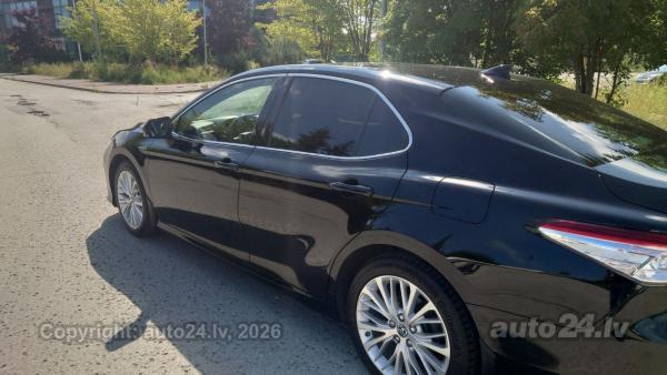 Melns Toyota Camry 2019 Tallina, ar dzinēja tilpumu 2.50 L un nobraukumu 162 tūkst. km par 19200 €, foto 8 vietnē AUTOMOTO.COM.LV