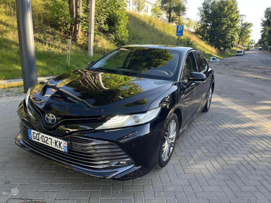 Melns Toyota Camry 2019 Viļņa, ar dzinēja tilpumu 2.49 L un nobraukumu 179 tūkst. km par 16300 €, foto 4 vietnē AUTOMOTO.COM.LV