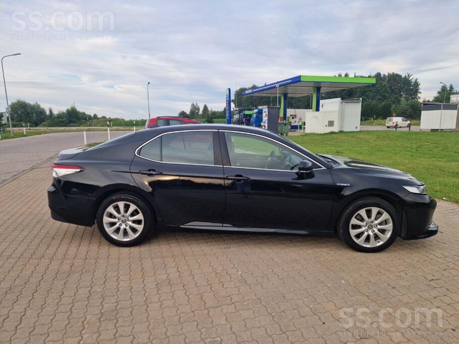 Melns Toyota Camry 2019 Ogre, ar dzinēja tilpumu 2.50 L un nobraukumu 116 tūkst. km par 19900 €, foto 6 vietnē AUTOMOTO.COM.LV