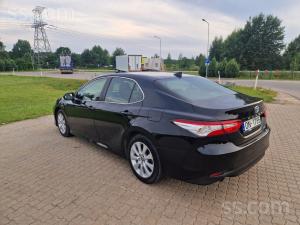 Melns Toyota Camry 2019 Ogre, ar dzinēja tilpumu 2.50 L un nobraukumu 116 tūkst. km par 19900 €, foto 9 vietnē AUTOMOTO.COM.LV