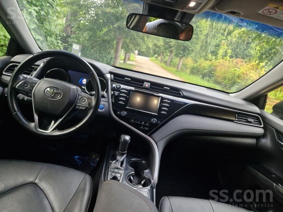 Melns Toyota Camry 2019 Ogre, ar dzinēja tilpumu 2.50 L un nobraukumu 116 tūkst. km par 19900 €, foto 14 vietnē AUTOMOTO.COM.LV