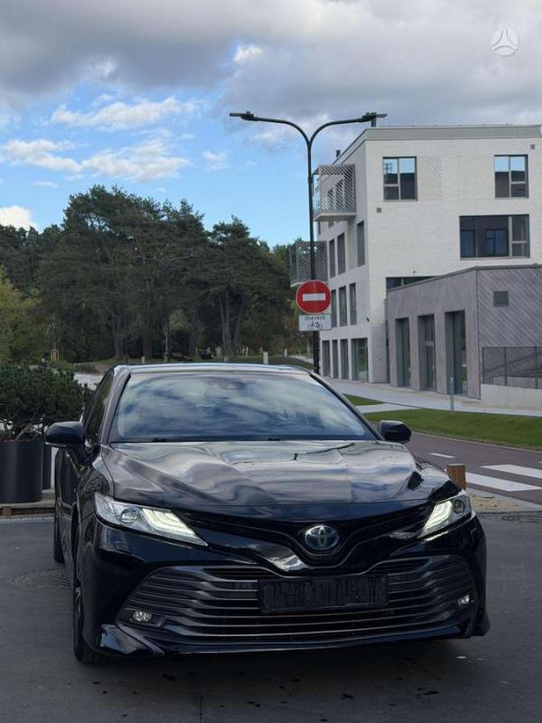 Melns Toyota Camry 2019 Viļņa, ar dzinēja tilpumu 2.49 L un nobraukumu 178 tūkst. km par 12800 €, foto 4 vietnē AUTOMOTO.COM.LV