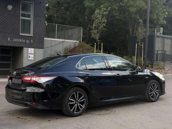 Melns Toyota Camry 2019 Viļņa, ar dzinēja tilpumu 2.49 L un nobraukumu 178 tūkst. km par 12800 €, foto 8 vietnē AUTOMOTO.COM.LV