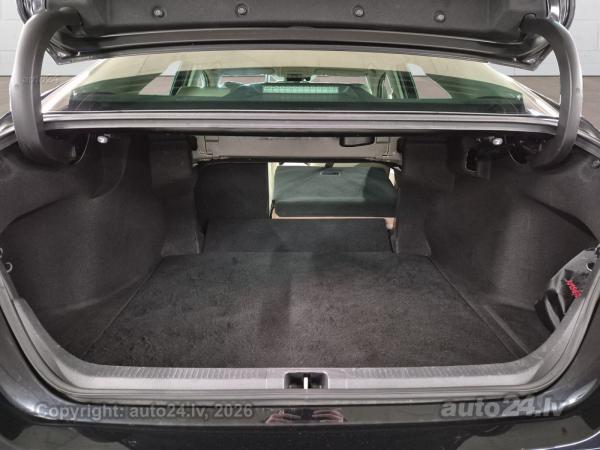 Melns Toyota Camry 2019 Tallina, ar dzinēja tilpumu 2.50 L un nobraukumu 169 tūkst. km par 17990 €, foto 11 vietnē AUTOMOTO.COM.LV