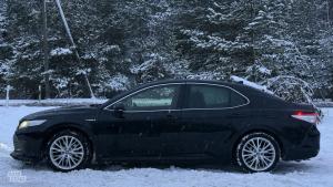 Black Toyota Camry 2020 in Vilnius, with an engine capacity of 2.50 L and mileage of 269 thousand km for 14000 €, photo 10 on AUTOMOTO.COM.LV