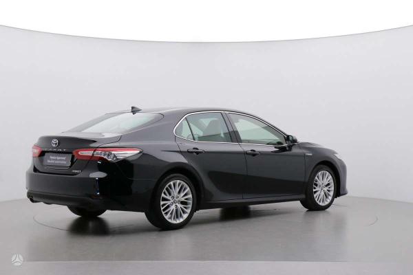 Melns Toyota Camry 2020 Viļņa, ar dzinēja tilpumu 2.49 L un nobraukumu 85 tūkst. km par 25900 €, foto 4 vietnē AUTOMOTO.COM.LV
