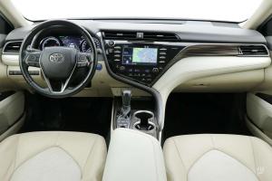 Melns Toyota Camry 2020 Viļņa, ar dzinēja tilpumu 2.49 L un nobraukumu 85 tūkst. km par 25900 €, foto 8 vietnē AUTOMOTO.COM.LV
