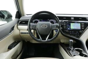 Melns Toyota Camry 2020 Viļņa, ar dzinēja tilpumu 2.49 L un nobraukumu 85 tūkst. km par 25900 €, foto 9 vietnē AUTOMOTO.COM.LV